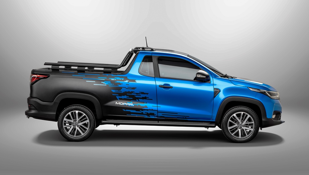 Veja como fica a nova Strada com os acessórios Mopar - Auto Destaque